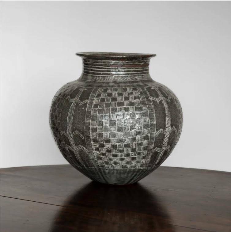 Experimenting with the Traditional and the Modern: Ladi Kwali’s ...